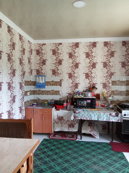 Бардакулда 5 хонали уй сотилади.