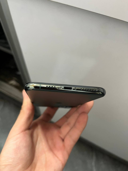 Iphone 11 pro max nasiya