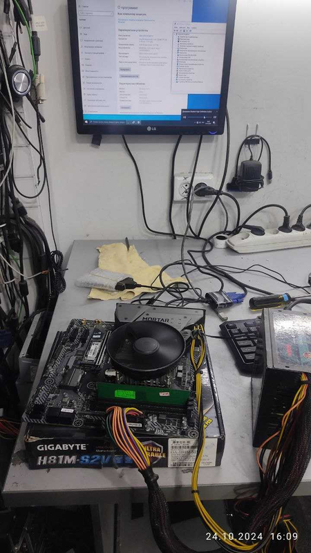 Продам плату MSI MAG B365M Mortar