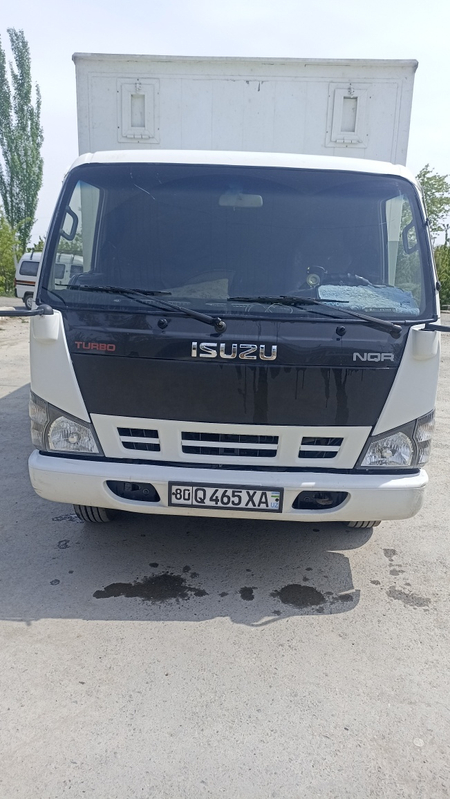 Yili 2015 yurgani 650000 kraska radnoy 6ta balon yangi  5yonnalik.