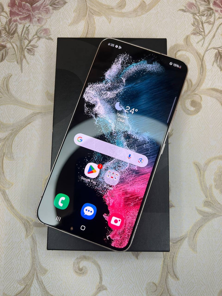 Samsung S22 256GB  karopka dakment