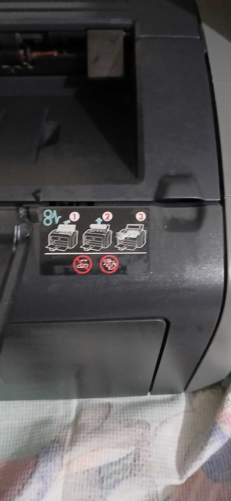 Продаю принтер HP LaserJet 1018