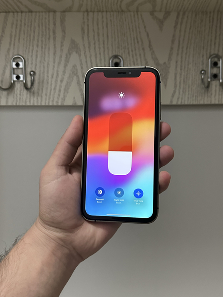 Iphone Xr 15 Pro Max Korpusida 128gb 82% yomkost
