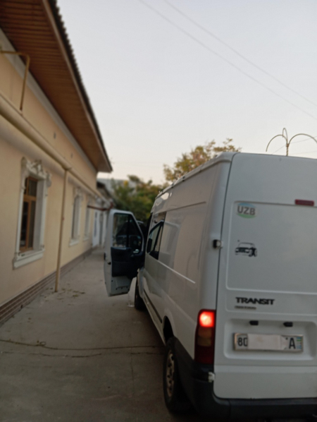 Ford Transit 2011-yil