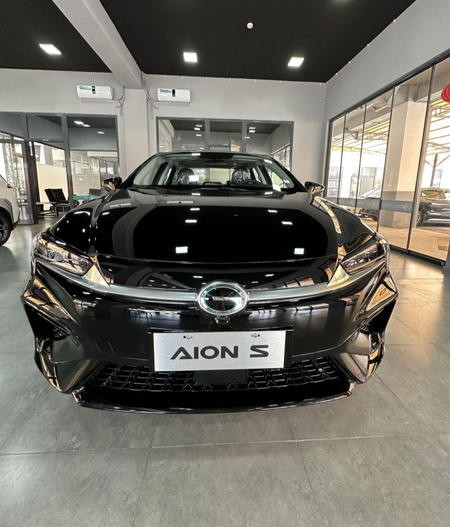 Gac aion s 580
Zapas xodi: 480
Batareyka: 58.8 kWh
Motor: 136 о.к
Rozg