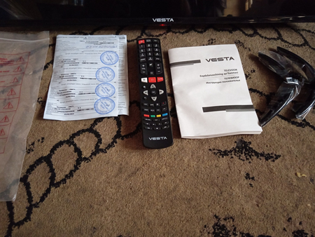 Продам телевизор смарт 32 новый