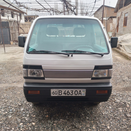 Labo chevrolet bir qo’l mashina