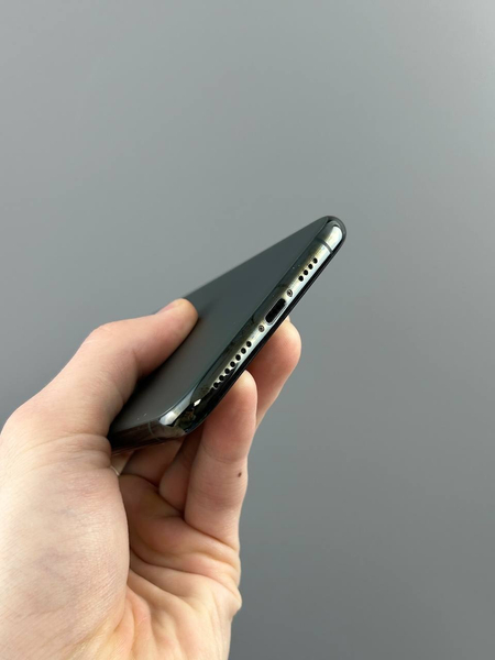 iPhone 11 pro max 512gb 82% karobkali hamma joyi radnoy ochilmagan