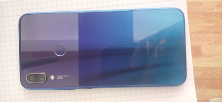 Redmi7 sotiladi original tech narsasi almashmagan holati zoʻr