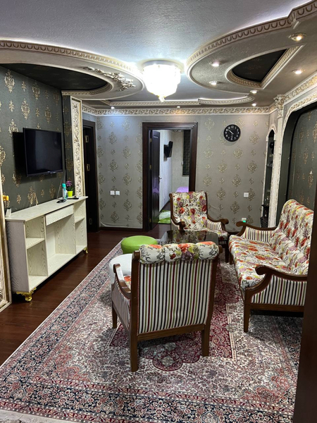 Евро квартира 2 переделенная в 3 х.  Парус