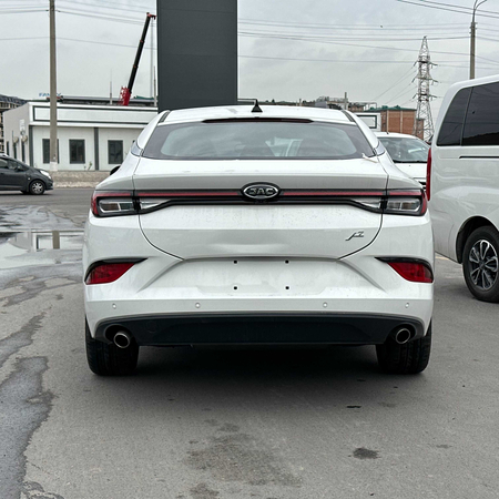 Jac J7 Full 2024 В наличии 1.5 Турбо мотор счёт справка ва гарантия!!!