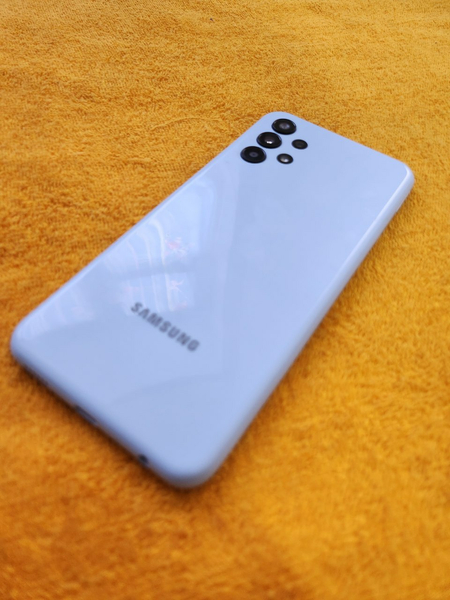 Samsung A13 sotiladi