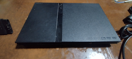 Playstation 2 sotiladi