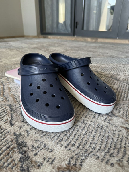 Crocs off court clog original 100%