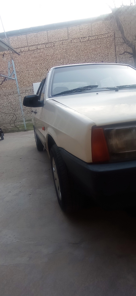 Lada samara 21099