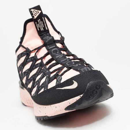 Nike acg react terra gobe “melon tint”