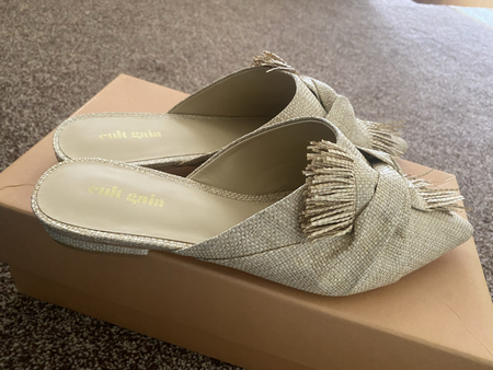 Cult Gaia sandal new original