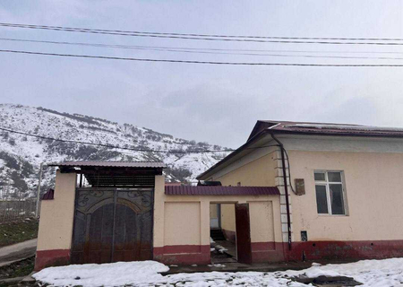 Дача сотилади коттедж Коронкул зор локация