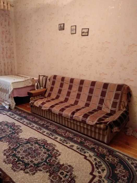Продается двухкомнатная квартира в кирпичном доме 2 этаж
