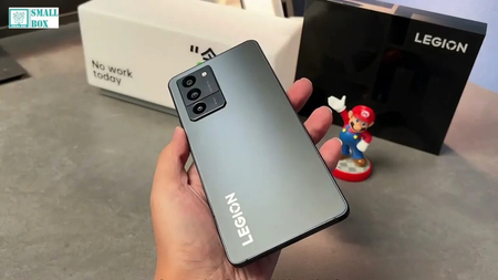 Lenovo Legion Y70 5G korabka dakument bor