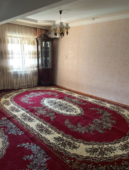 Sergeli 3 4 xonali Maklerskiy bor