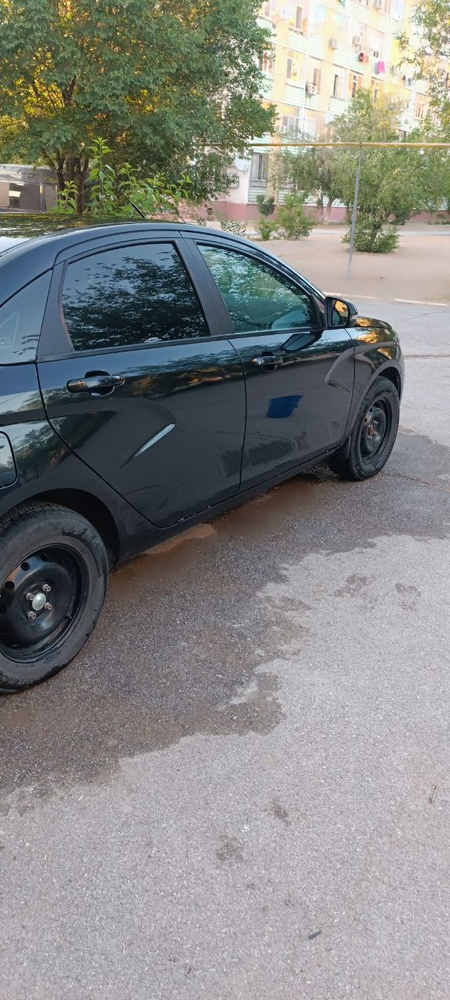 Lada VESTA 2020.
