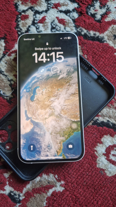 IPhone 13 ideal karopka bor