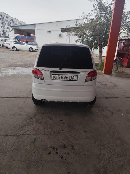 Matiz avtomashinasi sotiladi