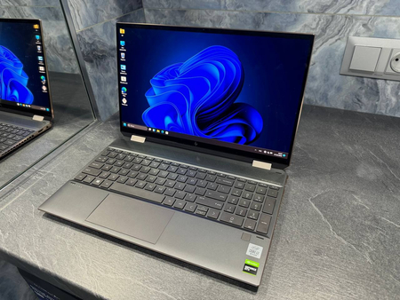 HP Spectre 15 4K, Core i7 10750H 16/512SSD Nvidia Geforce GTX 1650Ti