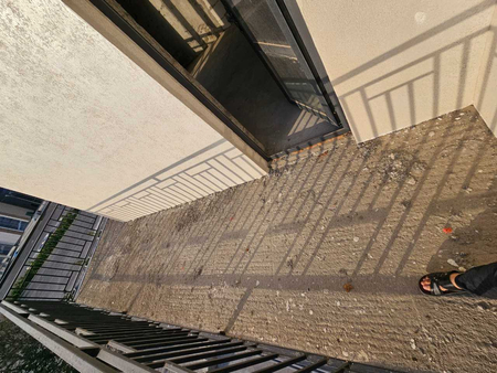 2 xonali 75m² 3-qavat sotiladi