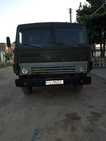 Kamaz afsonaviy Rossiyiskiy