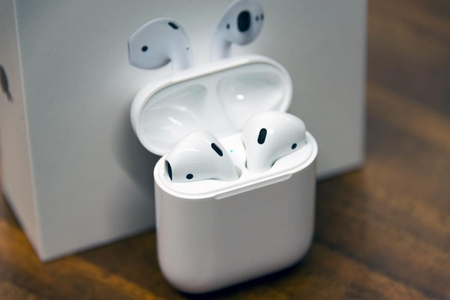 Apple airpods 2.2 Made in Vetnam (i-os 16)