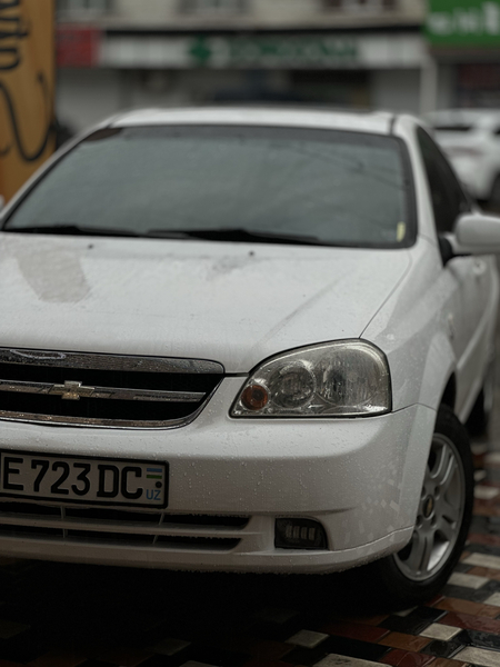 Lasetti 1.8 2008 yil