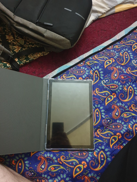 Planshet G2000 Opirativ xotira 16GB o'zi 512GB. Yangi 2 hafta bo'lgan.