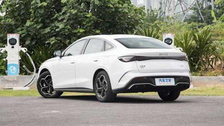 BYD Seal 06 DM-I 2024год на заказ от 77 MOTORS