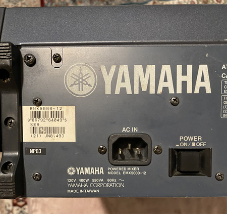 Yamaha Emx 5000 power mixer
