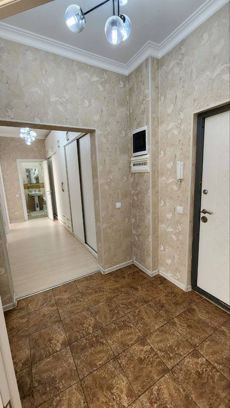 Продается квартира в Яшнобадском районе Новостройка golden house .