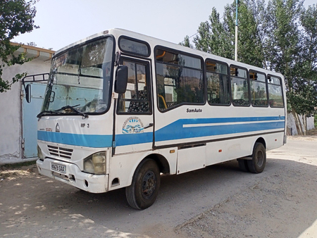 Isuzu aftobus 16 urindiqli