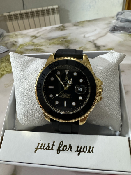 Часы новые привозные Rolex