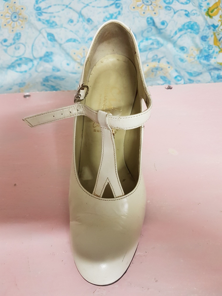 Продам туфли женские