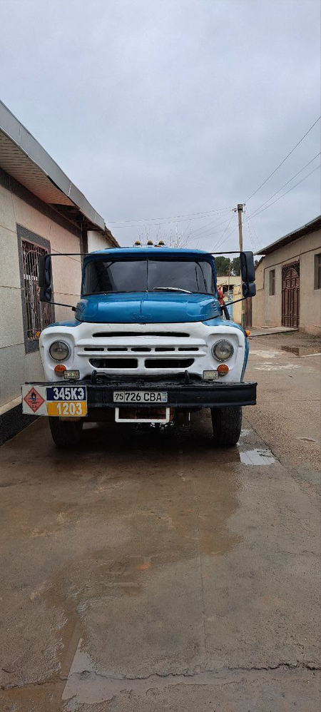 Зил-130 бензавоз