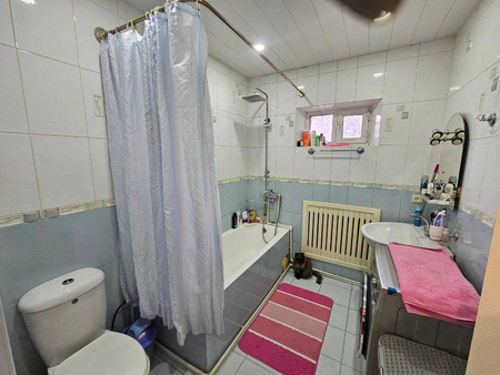 (К128971) Продается 3-х комнатная квартира в Яккасарайском районе.