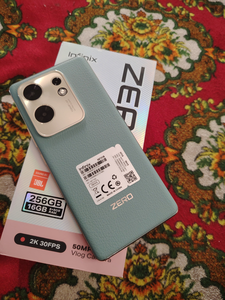 Infinix zero30 памят 8+8/256