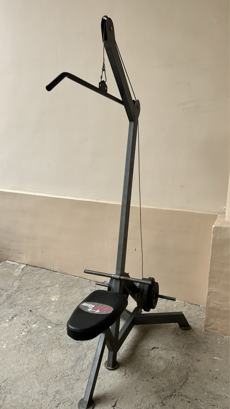 продам тренажор yaxshi holatda sotiladi