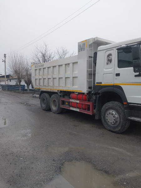 Howo 2020 сотилади