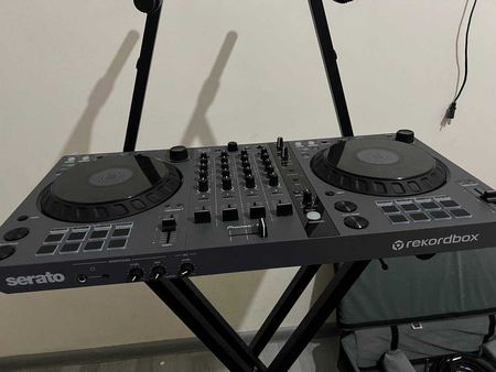 PIONEER DDJ - FLX6 - 2 - канальный DJ-конроллер