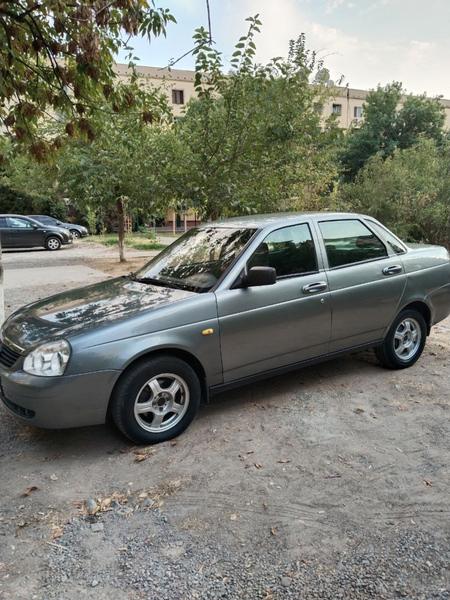 Лада приора 2008