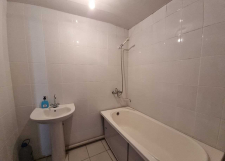 Аренда 2/3/5, Алмазар. р-он, ул.Чукурсай д.131а. 65кв.м.  Новостройка.