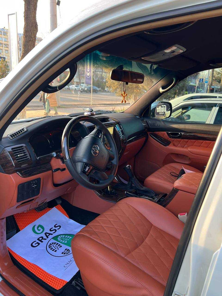 Toyota Prado 120