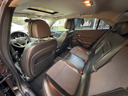 Продаётся Chevrolet Malibu 2013 года механика 2 позиция